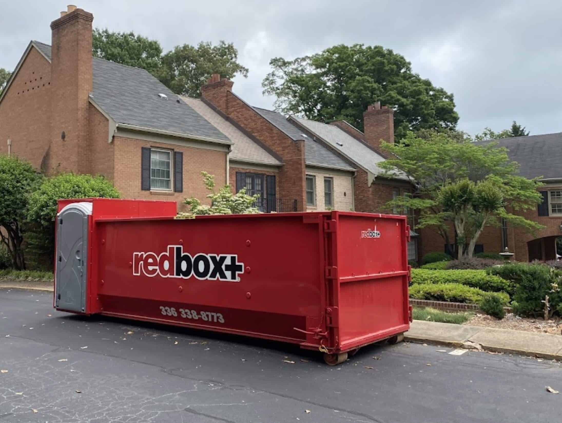 Why You Should Rent a Dumpster Portable Toilet Combo