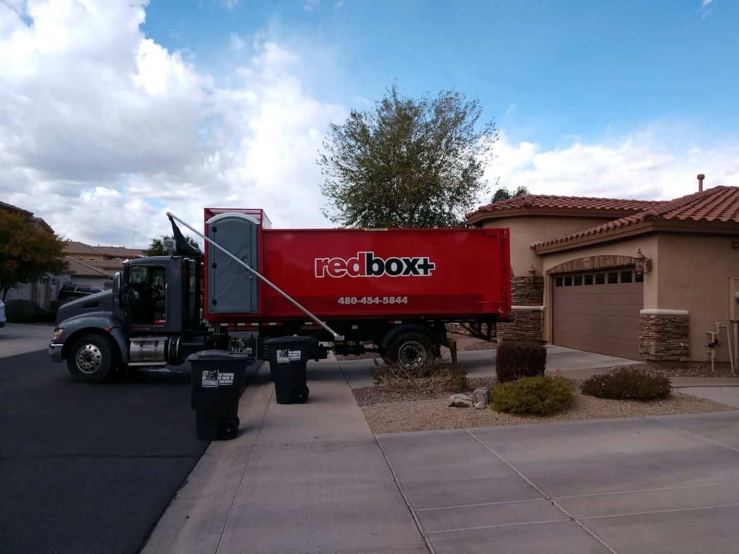 Rent a Dumpster in Phoenix, AZ | redbox+ of Phoenix East Valley